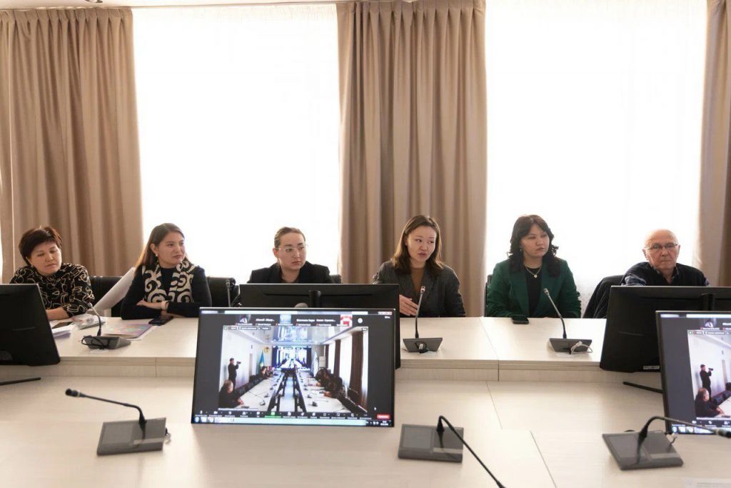 MASTER MIND “THE FUTURE LABOR MARKET AND ARTIFICIAL INTELLIGENCE: NEW ...